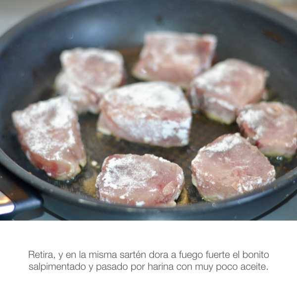 Bonito con cebolla, tomate y alcaparras | Paloma de la Rica