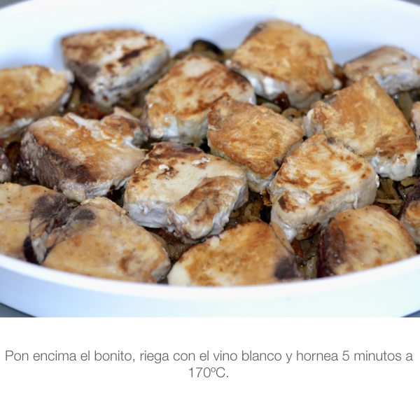 Bonito con cebolla, tomate y alcaparras | Paloma de la Rica