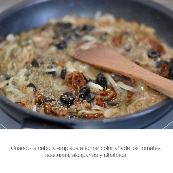 Bonito con cebolla, tomate y alcaparras | Paloma de la Rica